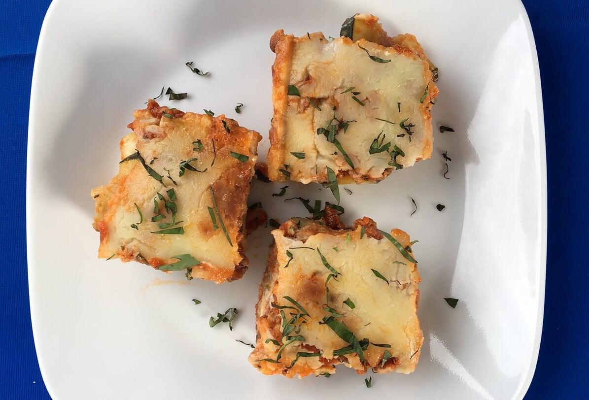 Top 10 Healthy Snacks that Taste like Cheat Meals - Typo Page